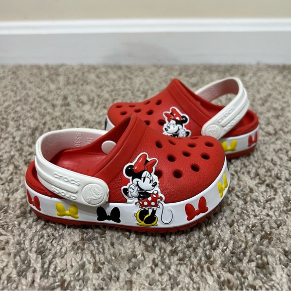 CROCS | Shoes | Crocs Disney Minnie Mouse Fun Lab Classic Clog Toddler ...